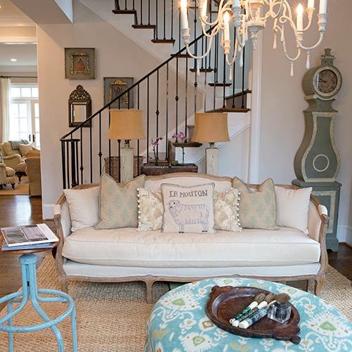 Southern Style Decorating Book is Here