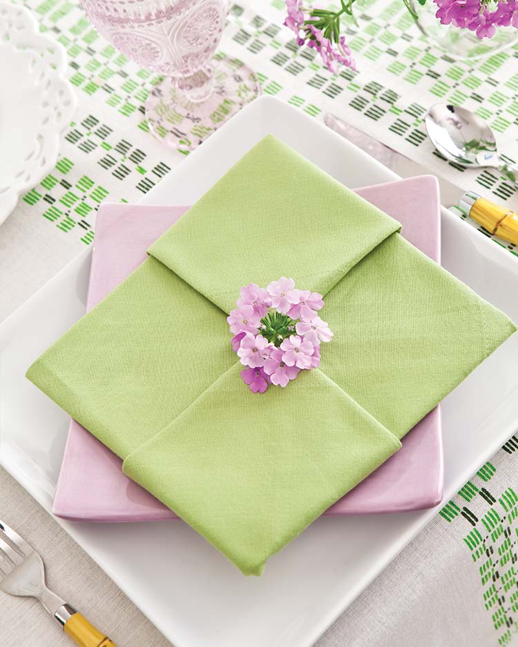 Distinctive Details: How-to-Create Beautiful Spring Napkins - Southern ...
