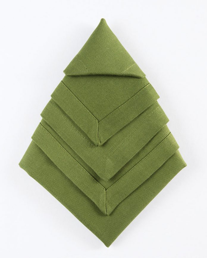 Easy Christmas Tree Napkin Fold Tutorial - Southern Lady Magazine