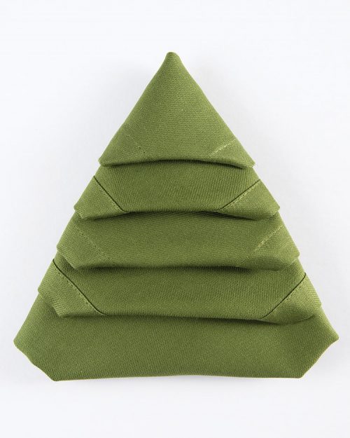 Easy Christmas Tree Napkin Fold Tutorial - Southern Lady Magazine