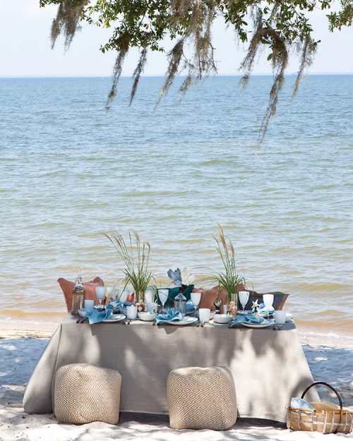 Seasonal Settings: By the Beautiful Sea - Southern Lady Magazine