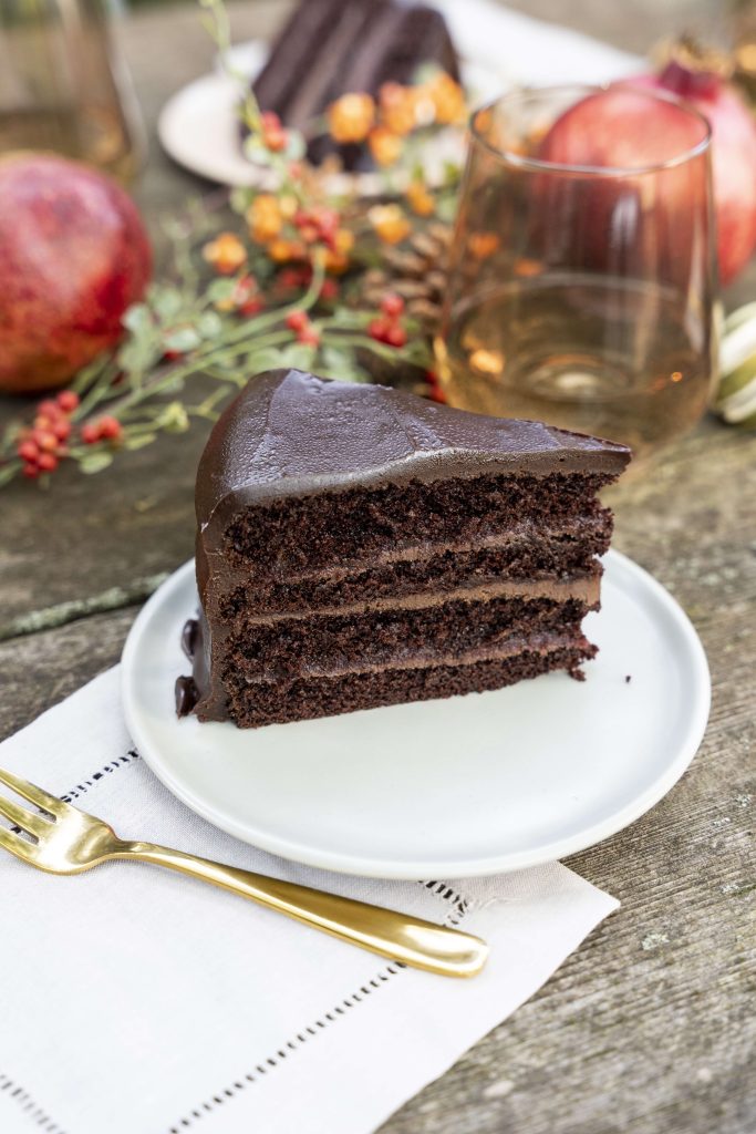 Caroline’s Cakes Delivers Seasonal Cake Sensations to Your Door ...