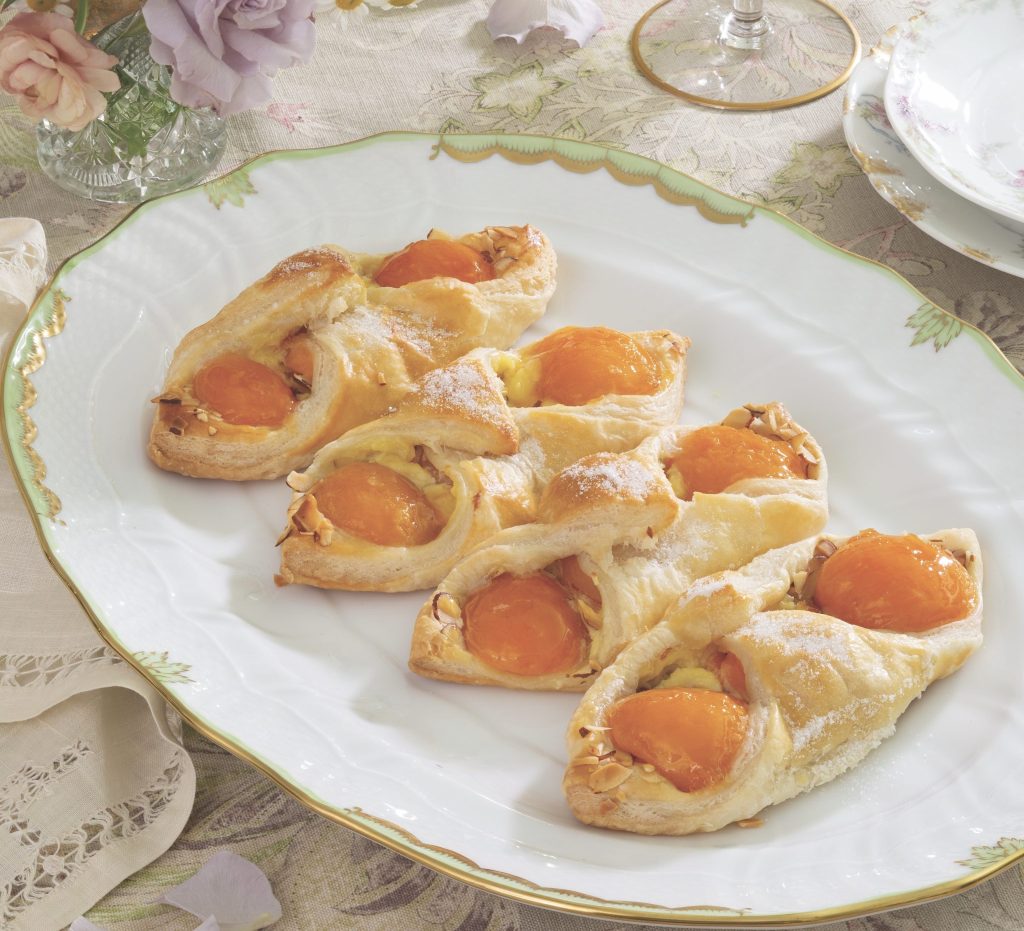 Apricot-Almond Pastries - Southern Lady Magazine