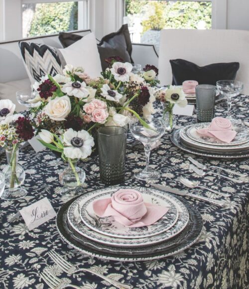 6 Lovely Wintertime Tabletop Ideas - Southern Lady Magazine