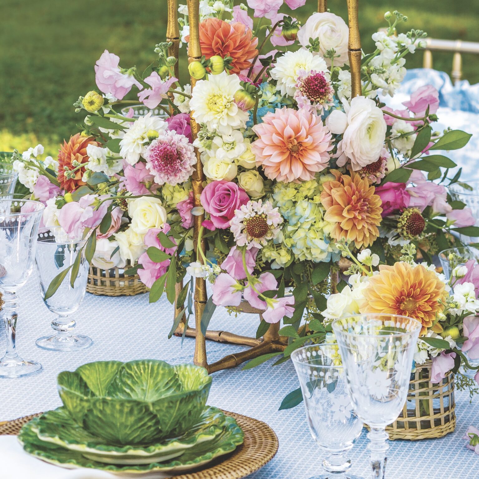 7 Beautiful Floral Arrangements to Enliven Your Spring Table - Southern ...